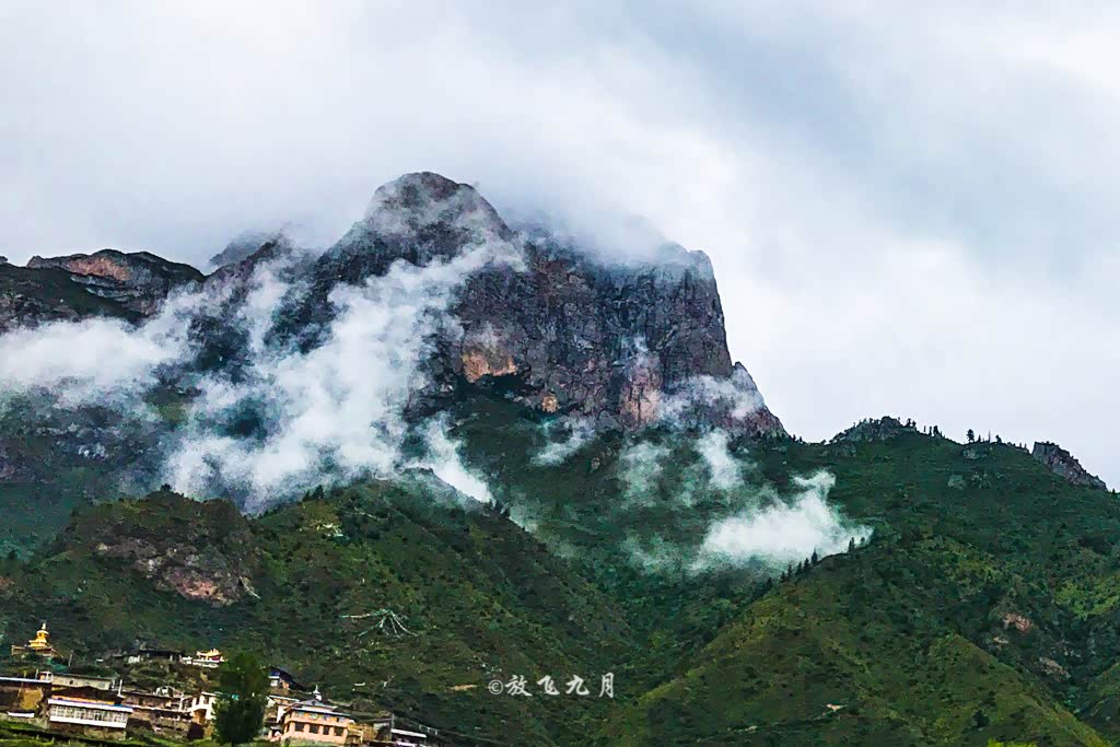 游记详情页读图模式